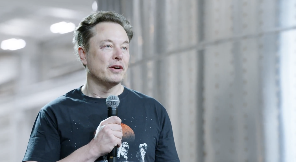 SpaceX's Starship to Send First Robot to Mars by 2026